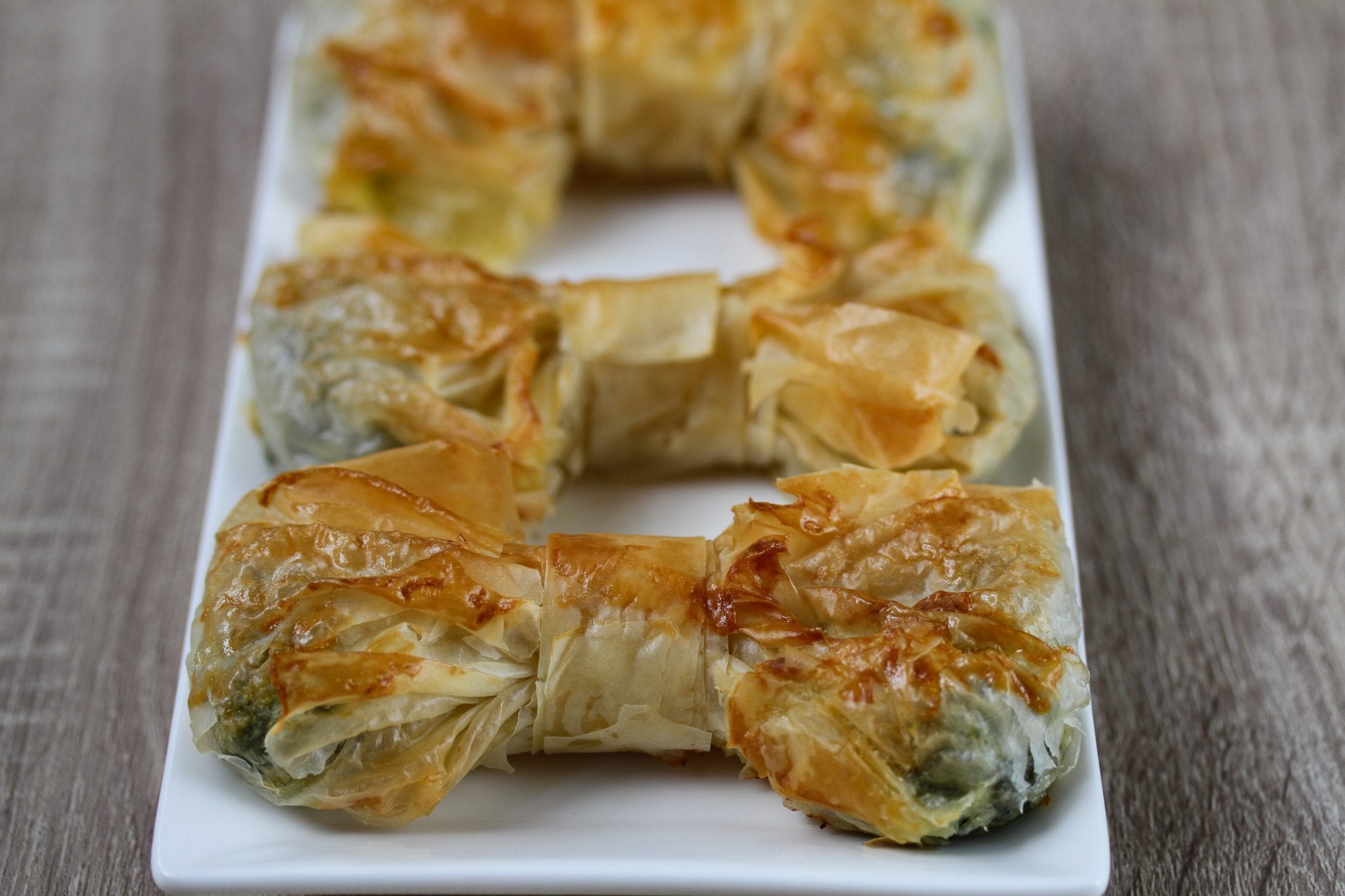 Spinach pie bows - Fun Kids Recipe - MyKitchen - Mas & Pas