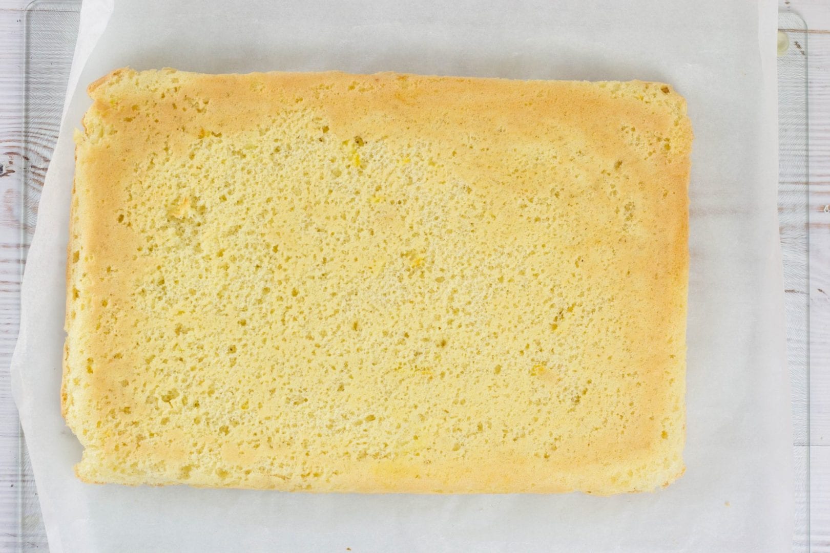 Jam roly poly cake - Treats - MyKitchen - Mas & Pas