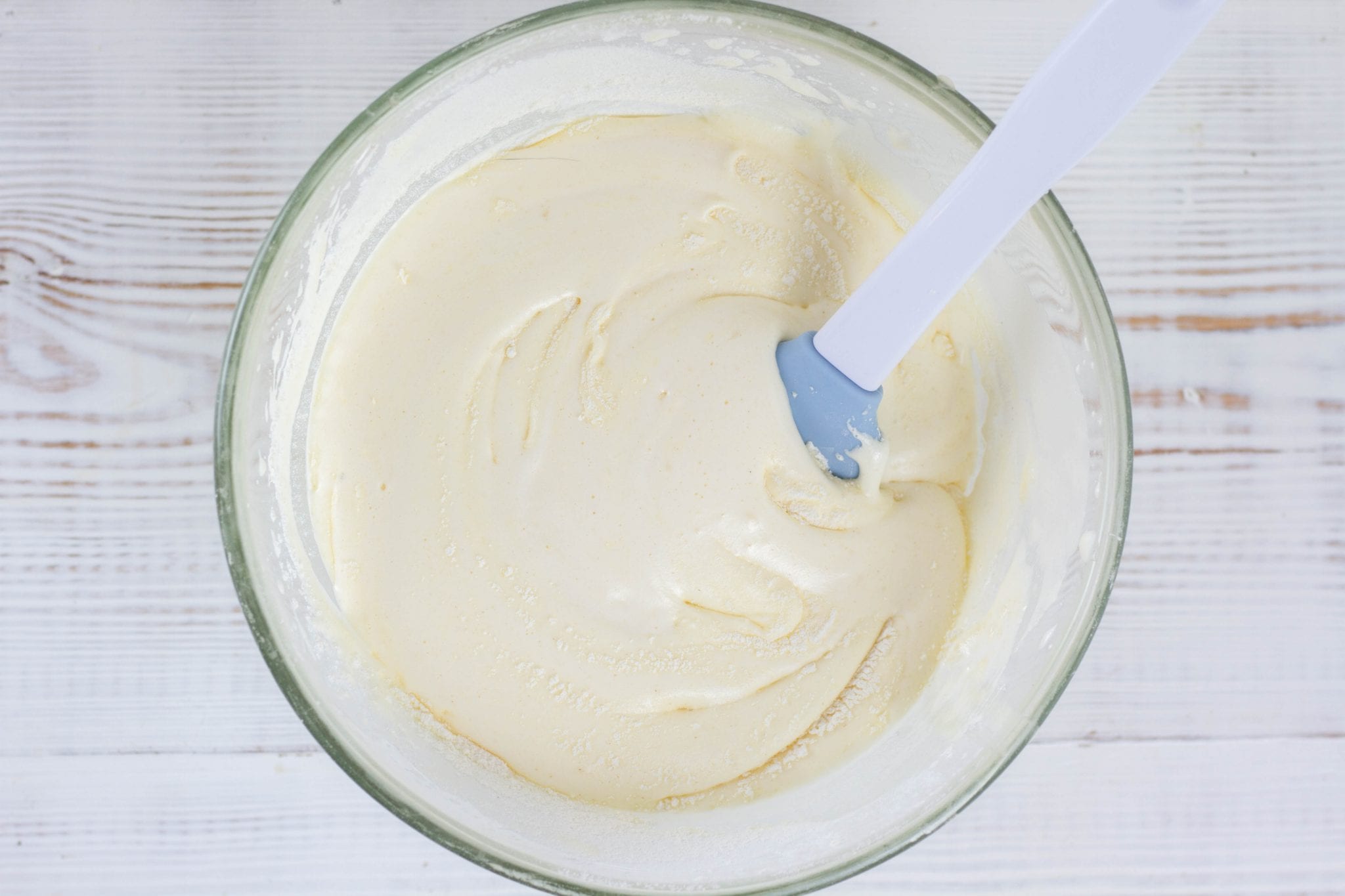 Jam roly poly cake - Treats - MyKitchen - Mas & Pas