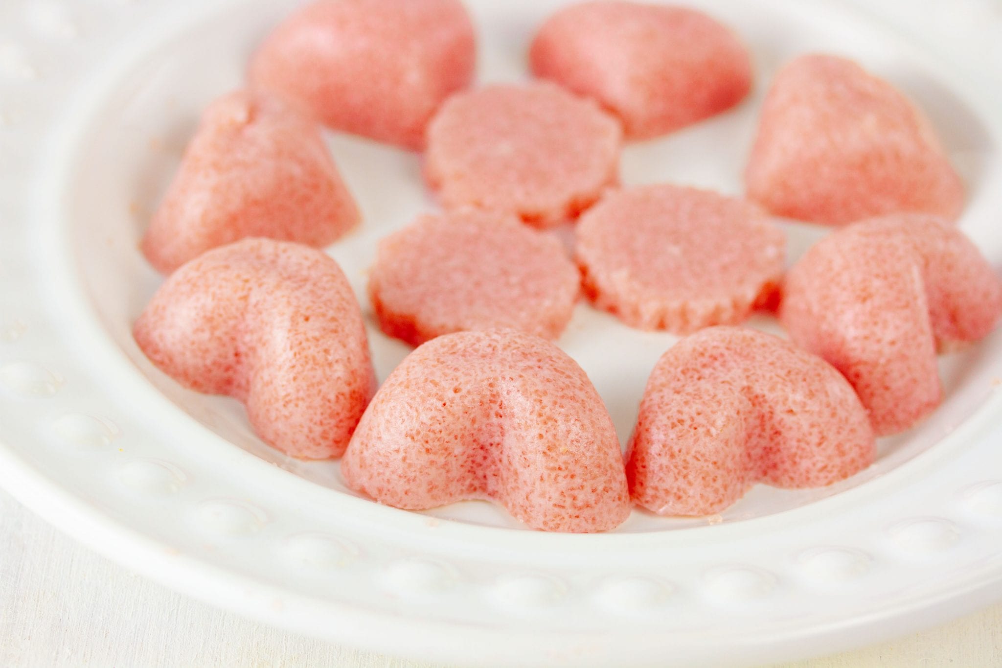 Homemade raspberry gummies - Healthy Treats -Mas & Pas