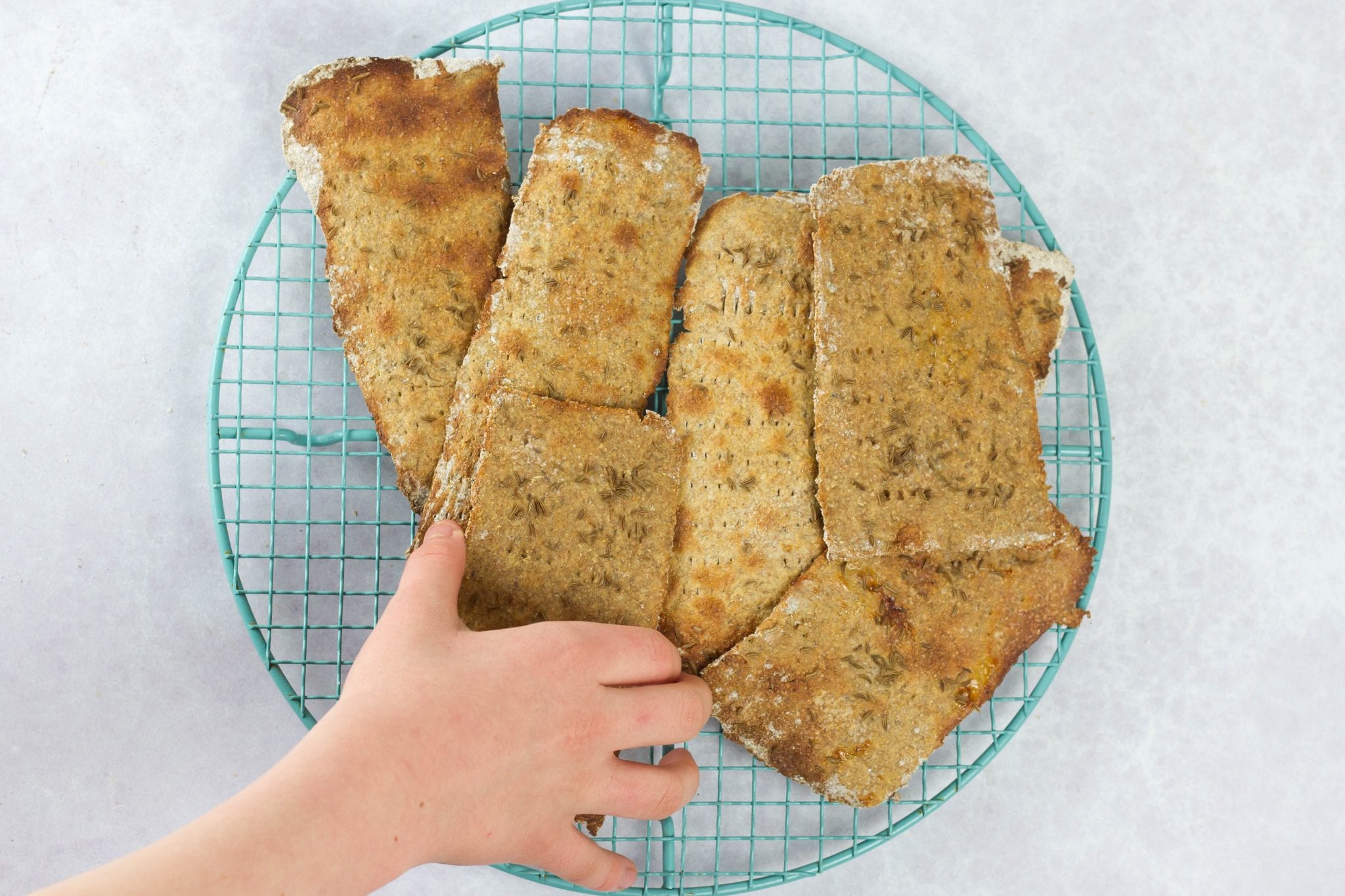 Swedish rye crispbread - Healthy kids snacks - MyKitchen - Mas & Pas