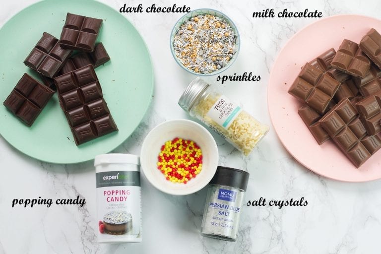 Crackling firework chocolate bark | Bonfire Night Treats | Mas & Pas