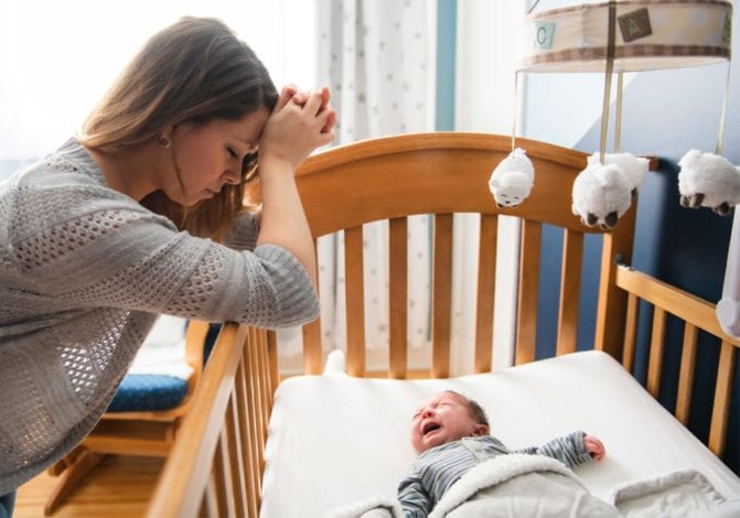 How to Cope with Sleep Deprivation as a New Parent | Mas & Pas
