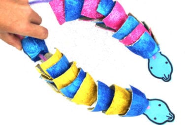 Jungle Pasta Snakes | Toddler Activities | Mas & Pas