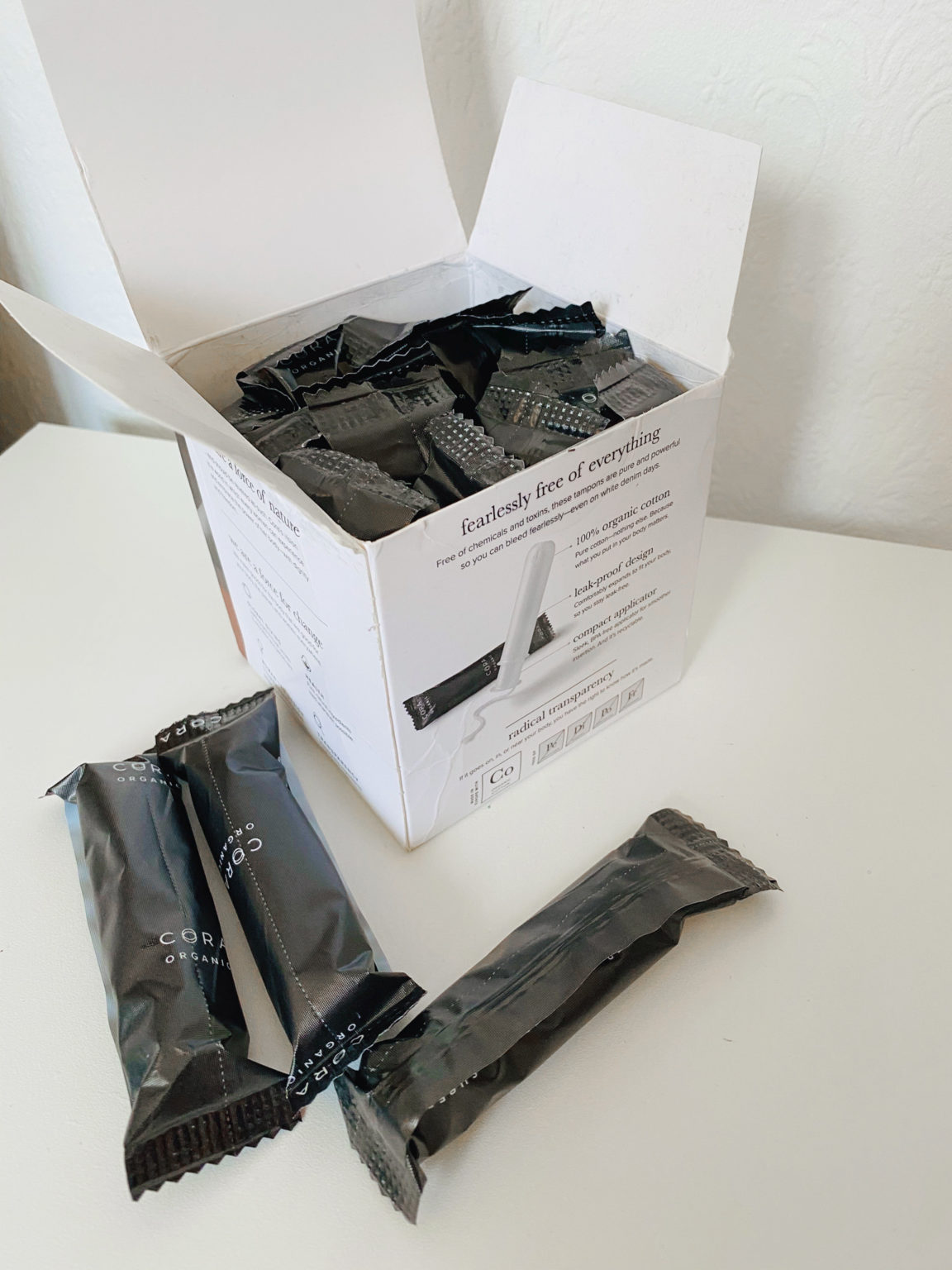 Cora vs Rael, Which is the Best Organic Tampon? | Mas & Pas