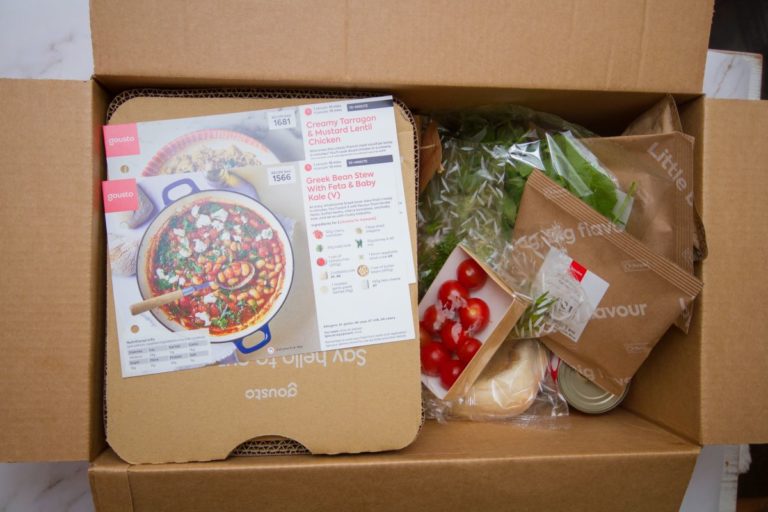 Gousto vs HelloFresh – Which is the Best Recipe Box in the UK?